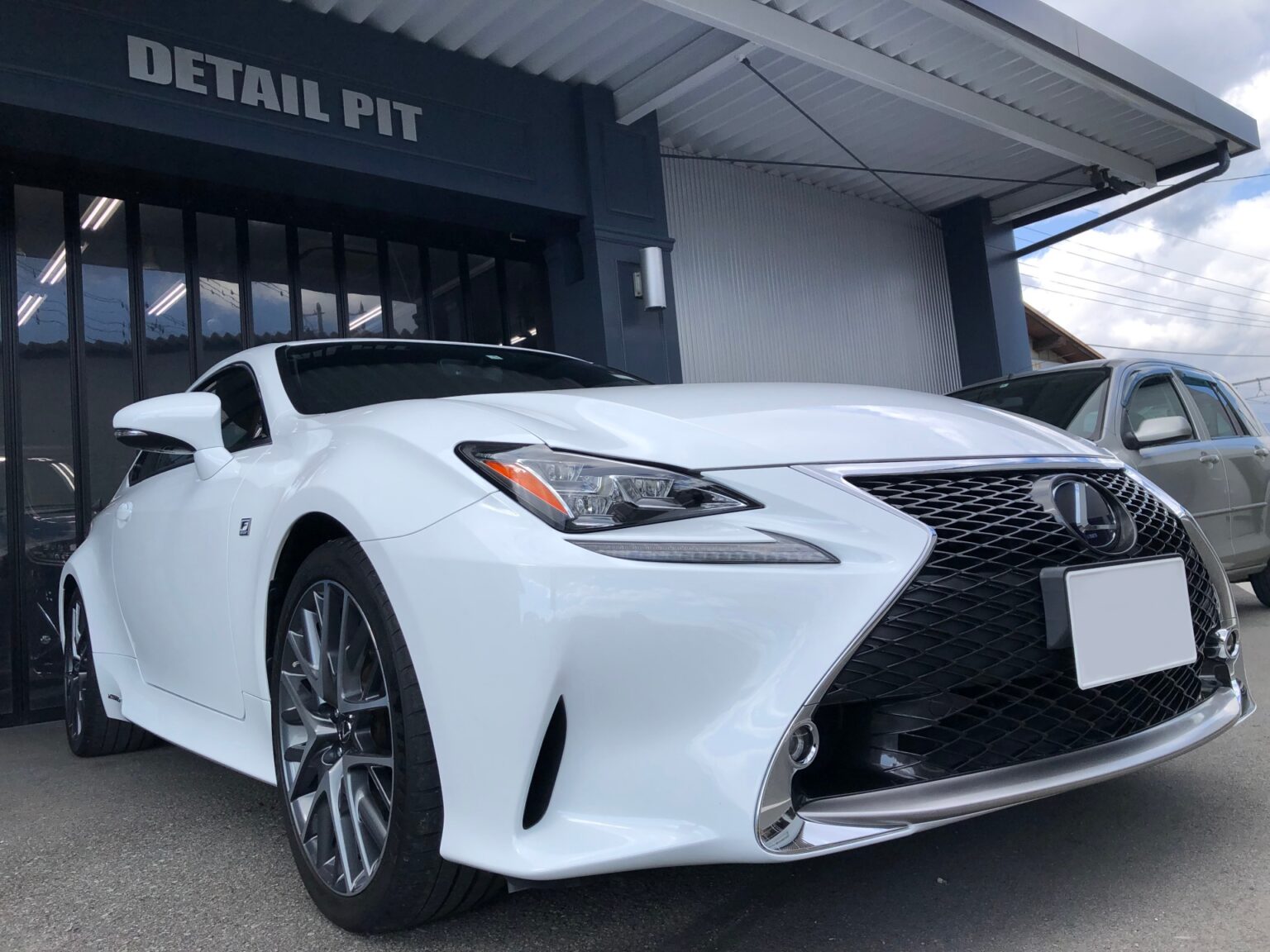 レクサス RC300h PROVAXコーティング 駿東郡長泉町 I様 : 施工実績 | カーコーティング専門店シーツー・ビセン